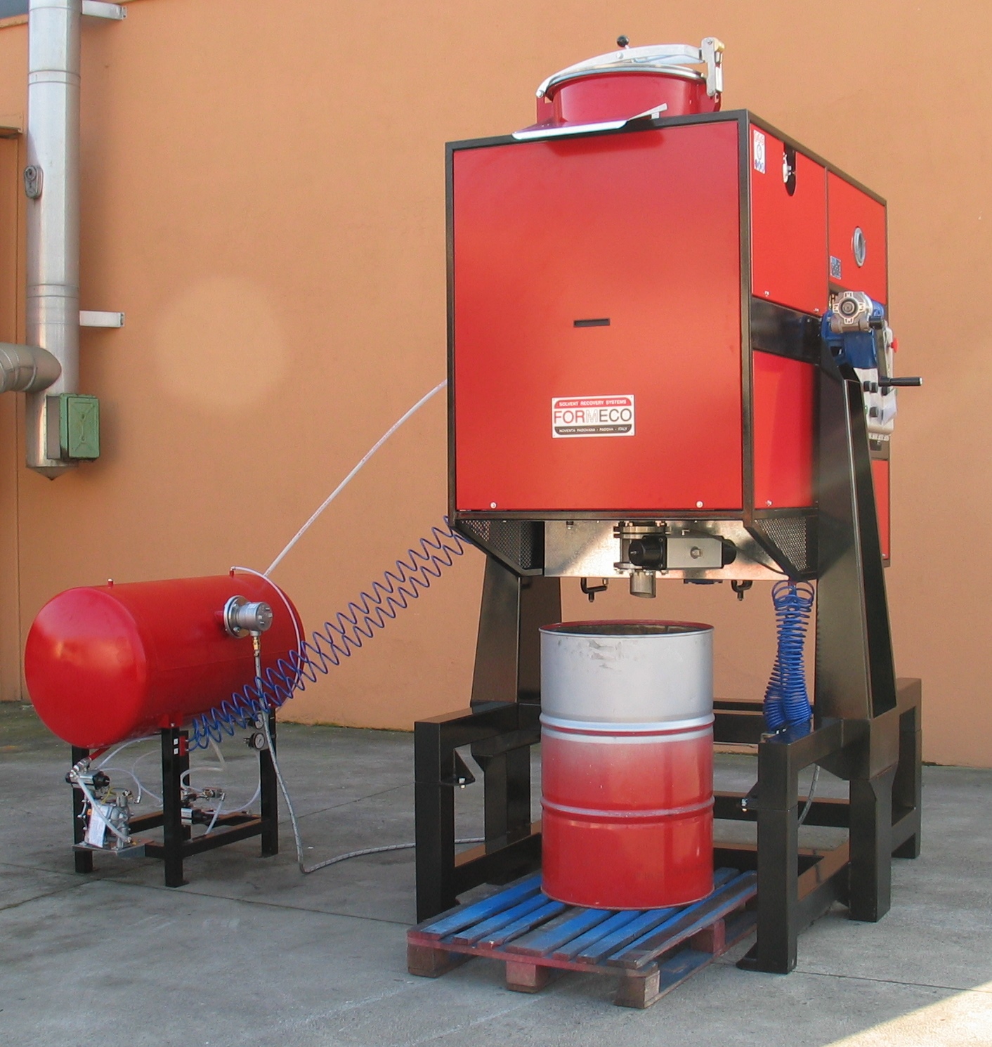 Přístroj pro recyklaci rozpouštědel D 230 (RS 2300) | Elcometer.cz
